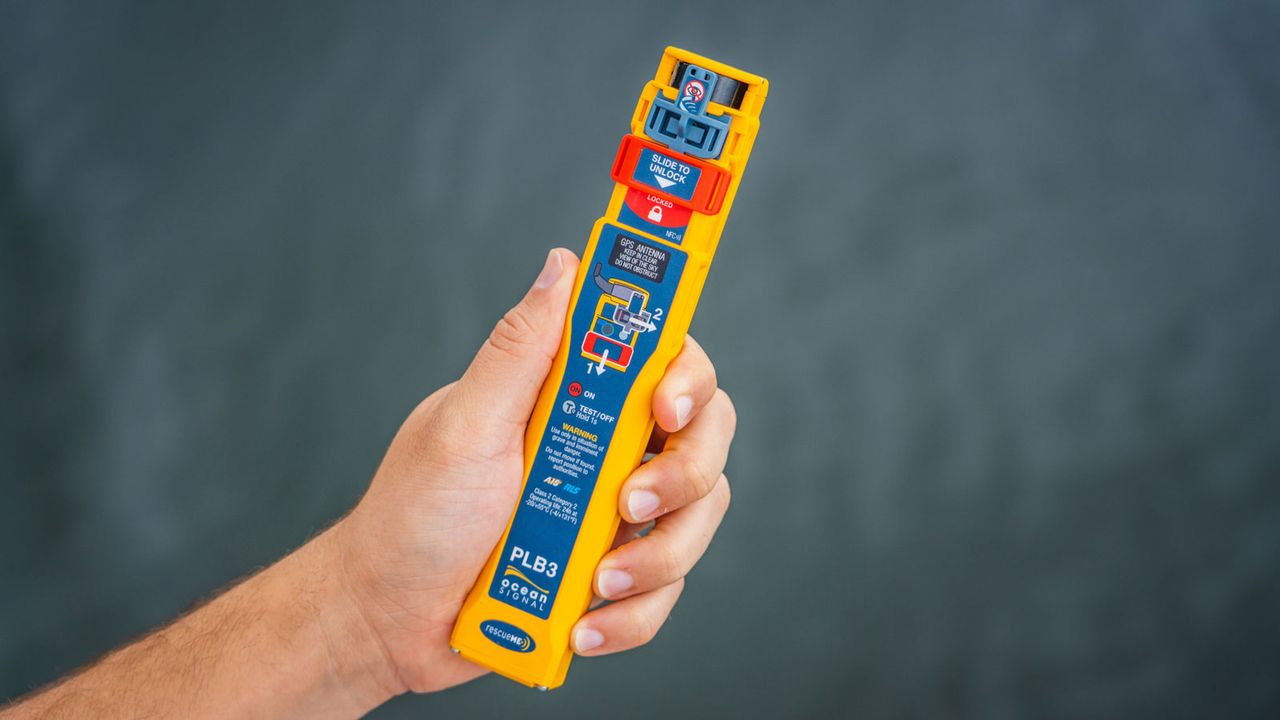 Ocean Signal’s rescueME PLB3 Wins 2022 DAME Award